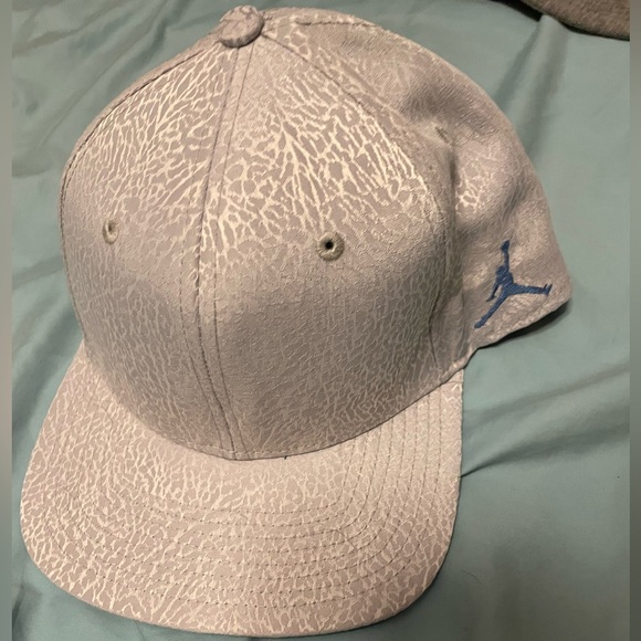 Jordan | Accessories | Air Jordan True Og Snapback Hat Gray | Poshmark